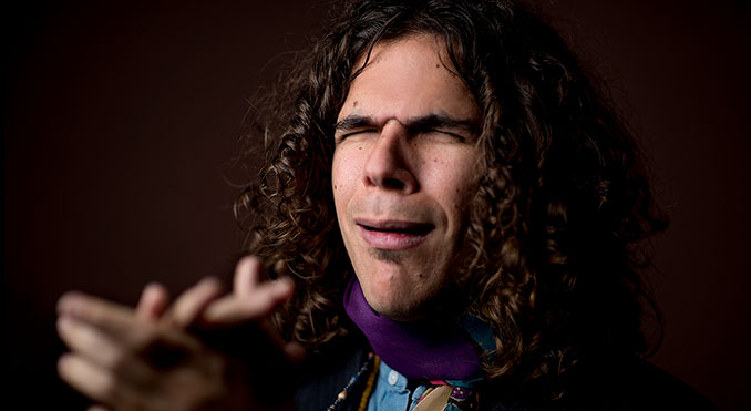 Antonio Lizana. • Njoy Magazine